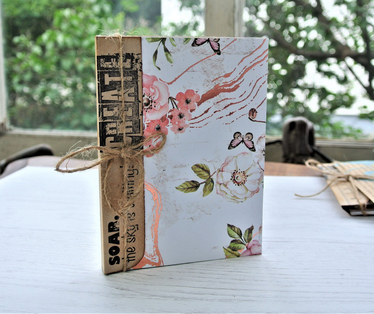 Little Bliss Pocket-Sized Paper Pack for on-the-go Crafting or as Happ ...
